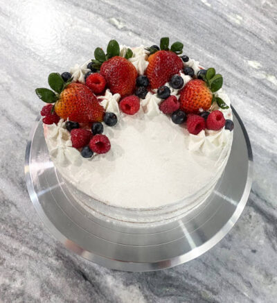 Ultimate Guide to Making the Perfect Chantilly Cake: From Basic ...