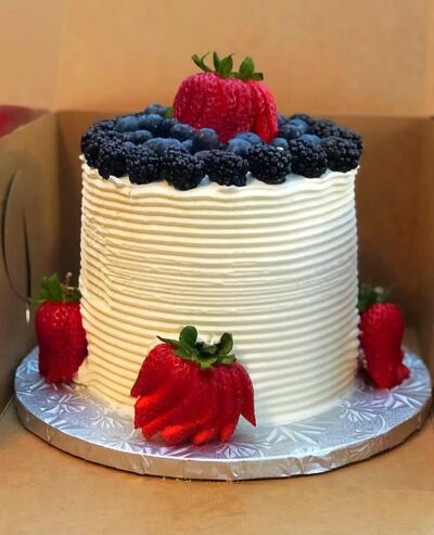Ultimate Guide to Making the Perfect Chantilly Cake: From Basic ...
