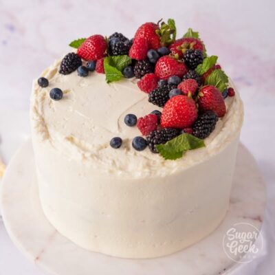 Ultimate Guide to Making the Perfect Chantilly Cake: From Basic ...